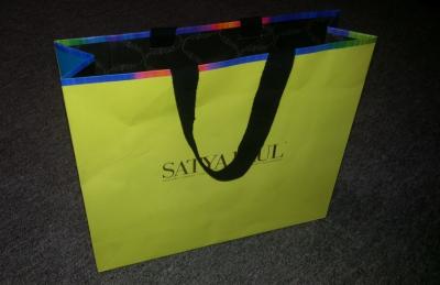 China Hand made luxury customized shopping paper bag with cotton rope handle for sale