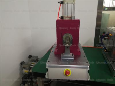 중국 널리 각종 자동화 공업에 있는 초음파 금속 반점 용접공을 쓰십시오 판매용