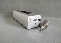 Chine Les robots remettent le dispositif de coupe de l'ultrason 30khz à vendre