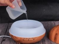 China 0.3L 620g Aromatherapy Machine , 6H Timer Wood Grain Oil Diffuser for sale