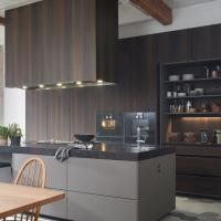 China Customize High Gloss Modular Kitchen Cabinet Low Formaldehyde Emission Lacquer Painting for sale
