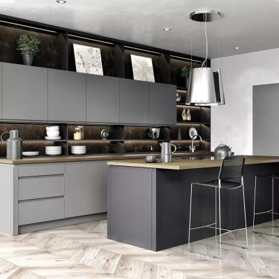 China Highly ODM/OEM Blum Hardware Luxury Modern Design Waterproof Kitchen Cabinet Set for sale