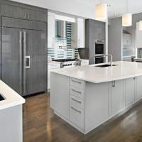 Quality Customized Veneer Color Gloss Kitchen Cabinet with Modern Design and Accessories for sale
