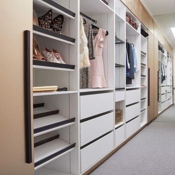 Quality Customized MR HDF Board Wardrobe for Professional Cloakroom in Contemporary for sale