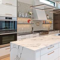 China Customize Kitchen Cabinet High Gloss Modular Kitchen Cabinets for Durable Modern Style for sale