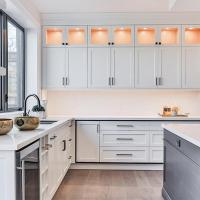 China Custom Shaker Style Complete Modular Kitchen Cabinet with Flat Edge Countertop Highly for sale