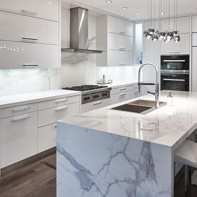 China Highly ODM/OEM Custom Glossy Modular Wooden Kitchen Cabinets for Modern Style for sale