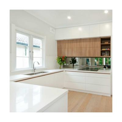 Cina YALIG Mobili da cucina di lusso Armadio da cucina bianco in cartone MDF e melamina in vendita
