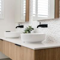 China Transform Your Bathroom with Solid Wood Wall Mounted Vanities and Floating Wash Basin for sale