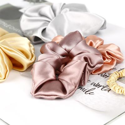 China Douane 22mm Elastische het Haarbanden van Scrunchies 0.03kg van de Moerbeiboomzijde Te koop