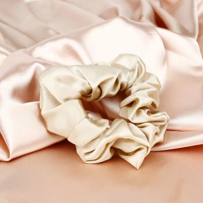 China Douane 22mm Elastische het Haarbanden van Scrunchies 0.03kg van de Moerbeiboomzijde Te koop
