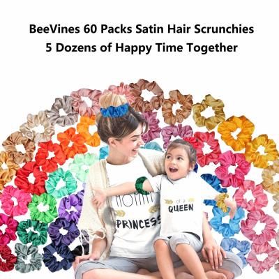 China OEM ODM om Zijde Opgevulde Hoofdband, 3.5cm de Zijde Scrunchies van de Nachtmoerbeiboom Te koop