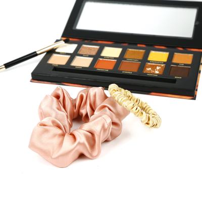Cina Peso variopinto sano 0.03kg di Scrunchies della seta di gelso dell'arco dei capelli in vendita