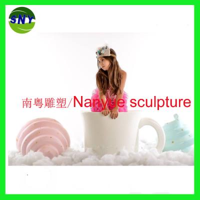 China artificial statue photograph statue item made by fiberglass in / shopping mall/photographer room for sale