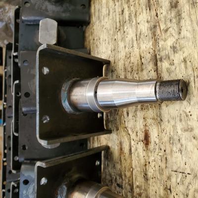China 50*247mm de Tractor Stub Axle van Aanhangwagenaxle spindle replacement 1500kg Te koop