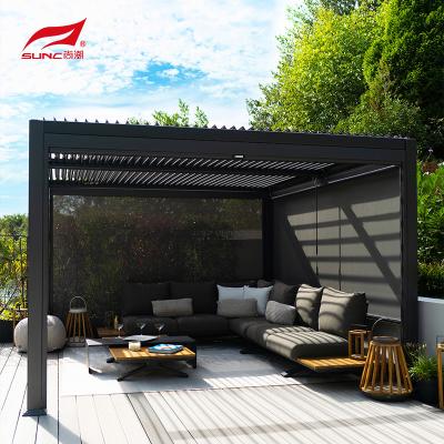 Cina Schermi girevoli all'aperto motorizzati antivento del giardino della pergola di alluminio Louvered in vendita