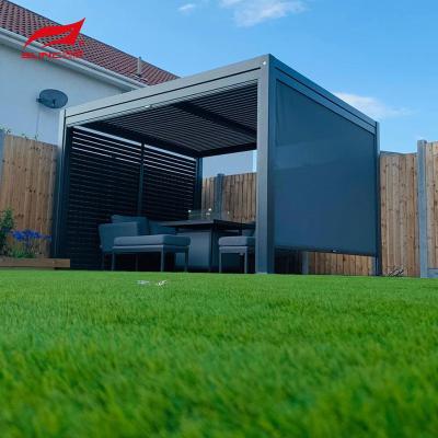 Cina Pergola di Grey Motorized Louvred Roof Aluminium con i ciechi dello schermo dello zip in vendita