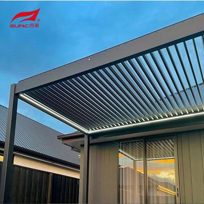 Cina Pergola di alluminio per giardino motorizzato all'aperto con SS 304 e telecomando in vendita