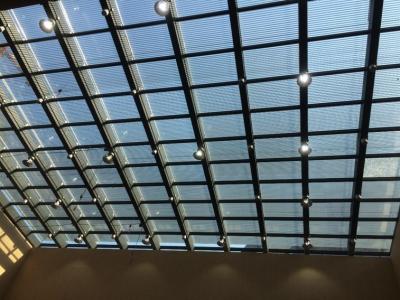Cina Il profilo modella le feritoie di alluminio di Sun va in automobile la facciata architettonica del sistema della parete esterna in vendita