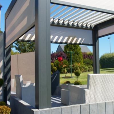 China SUNC PVDF 3.0mm Openlucht Vouwbare Moderne Aluminiumpergola for sale