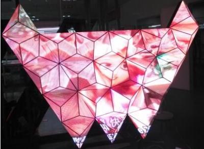 Cina Display a LED interno P4 personalizzato in forma di corno magico in vendita