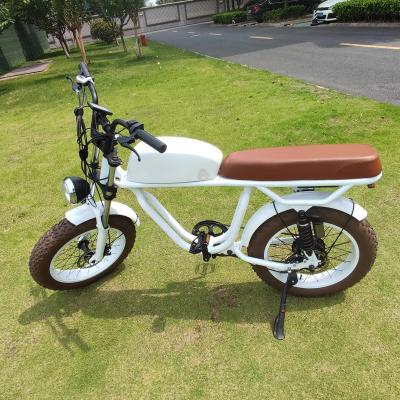 中国 ヴィンテージOEM電動モーターサイクル 20インチ脂肪タイヤとアップチューブバッテリー位置 販売のため