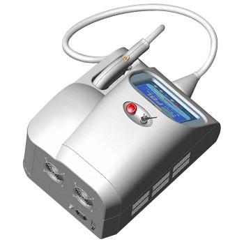Cina Portatile 640 - la pelle 1200nm che imbianca la macchina di depilazione di IPL con elimina le cicatrici dell'acne in vendita