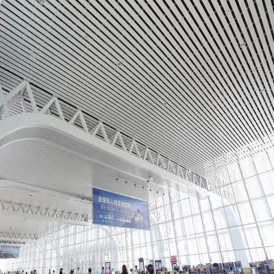 China Metallbaumaterial Metall-Aluminium-Deckenstreifen Dekorative Hängedecke zu verkaufen
