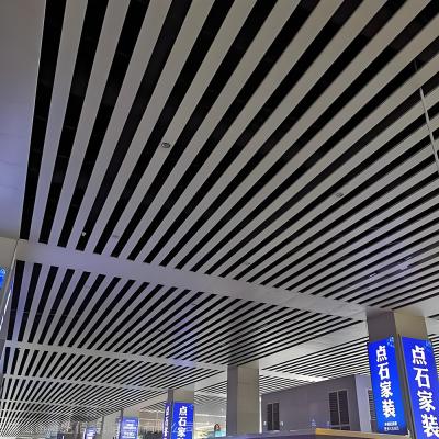 China Metallbaumaterial Metall-Aluminium-Deckenstreifen Dekorative Hängedecke zu verkaufen