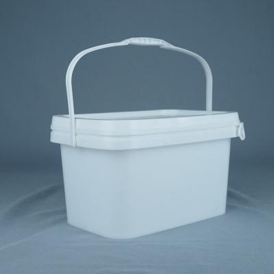China 5kg Food Grade Rectangle Plastic Bucket With Handle And Lid for sale