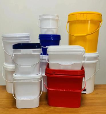 China Glatte Oberfläche 1,5 mm Plastikbehälter mit Dichtungsdeckel und Metallgriff für Wasserfarbe Lebensmittel chemische Beschichtung for sale