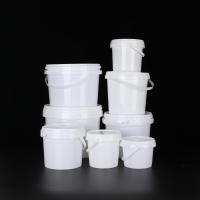 Cina Bottine bianche di qualità alimentare / secchi di qualità alimentare con maniglia 1L-5L Capacità senza BPA Temperatura sicura in vendita