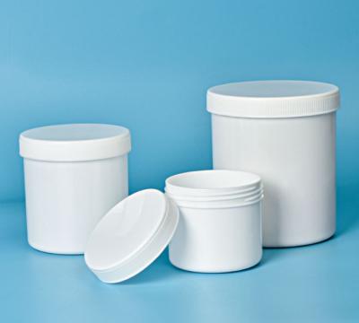 Cina 0.2L-30L Capacità bombole di cibo in plastica con metodo di pagamento T/T e elevati standard in vendita
