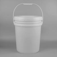 China 20L Plastic Stackable Buckets with Lids 5 Gallon Round Pails UV Resistant for sale