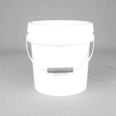 China 4L Capacity Rounded Molded Plastic Bucket For Water, Paint ,food,chemical, Coating for sale