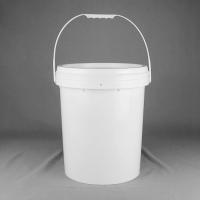 China 11.5 Inch Diameter White 5 Gallon Plastic Buckets with Handle for sale