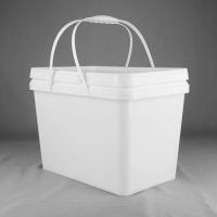 China 20L Square Plastic Bucket 37.7x24.7x28.4cm Food Grade PP/PE Container with Lid and Handle for sale