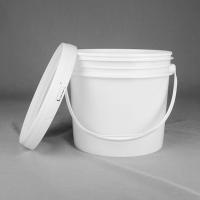 China HDPE PP Plastic Paint Bucket 5L with Handle for Paint and Food Storage for sale