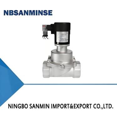 Chine Vanne solénoïde chimique en acier inoxydable 304 avec tension DC12V-AC380V et température de fonctionnement de 5-50°C à vendre