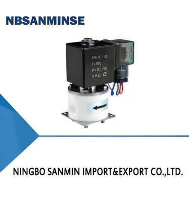 Cina PTFE Solenoid Valve with Max.+60°C Ambient Temperature 5°C~150°C Medium Temperature and M8×1 G1/8 M6 1/4UNF-28 Linkage in vendita