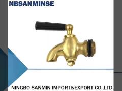 Copper wood handle hot water nozzle