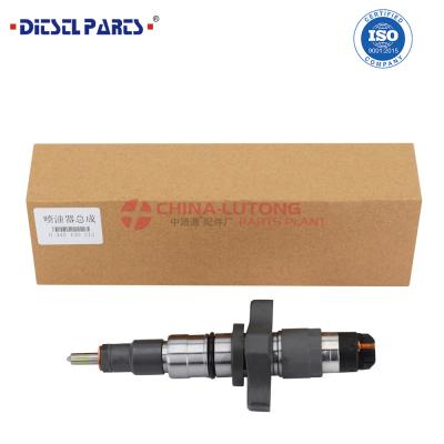 China 0 445 120 212 common rail diesel fuel injector Diesel Pump Parts Injector For Cummins ISBE250-30, 6ISBe 6.7. 1/7 for sale