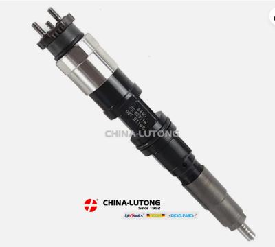 China High Quality New Common Rail Fuel Injector 095000-6491 Common Rail Fuel Injector 095000-6490 095000-6491 095000-6492 for Re529118 Re546781 Re524392 Se501926 for sale