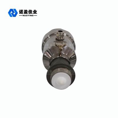 中国 SS316 PTFE素材と1.5インチプロセスの接続 NYRD900レーダーレベル送信機 販売のため