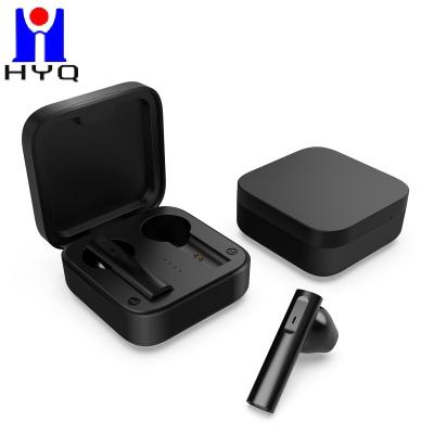 Cina Il caso di carico senza fili ha sudato le cuffie resistenti con il microfono impermeabilizza la cuffia avricolare di Bluetooth in vendita