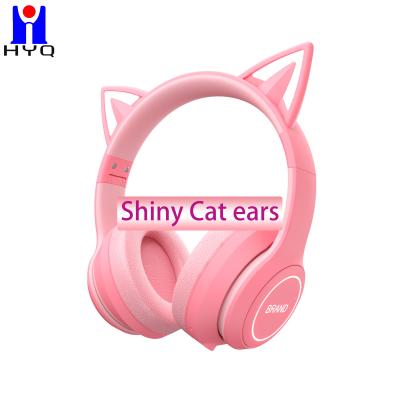 Cina Gioco eccellente di Bass Stereo Gaming Headset Pinky Bluetooth sopra gli azionamenti di Cat With Mic 40mm dell'orecchio in vendita