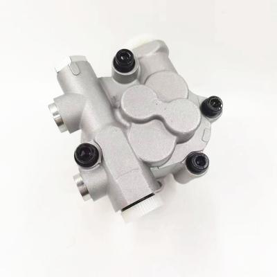 Cina Pompa pilota idraulica YX10V00004F2 K3V63 Pompa di ingranaggi per escavatori SK135SR in vendita