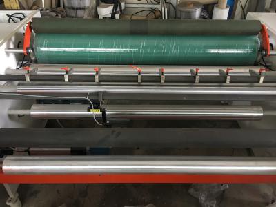 Cina macchina di taglio ad alta velocità 380V, macchina di taglio del tessuto di 1300mm non in vendita