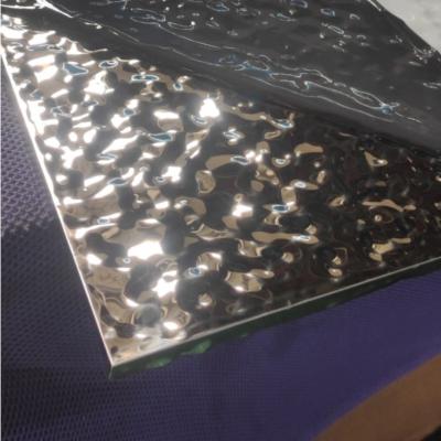 China Stainless Steel Water Ripple SS Sheet Grade304  Silver / Mirror 0.8mm Thick  1219*2438mm To Redesign ANight Club for sale