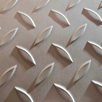 China Stainless Steel Embossed Plate Grade 201 Specs Thickness 6mm Width 1500mm X 6000MM for sale